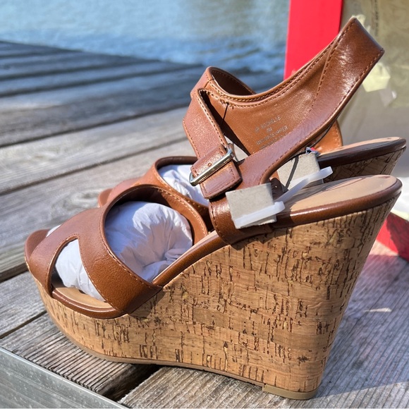 American Rag | Shoes | Newbox American Rag Rochelle Cognac 45 Cork ...